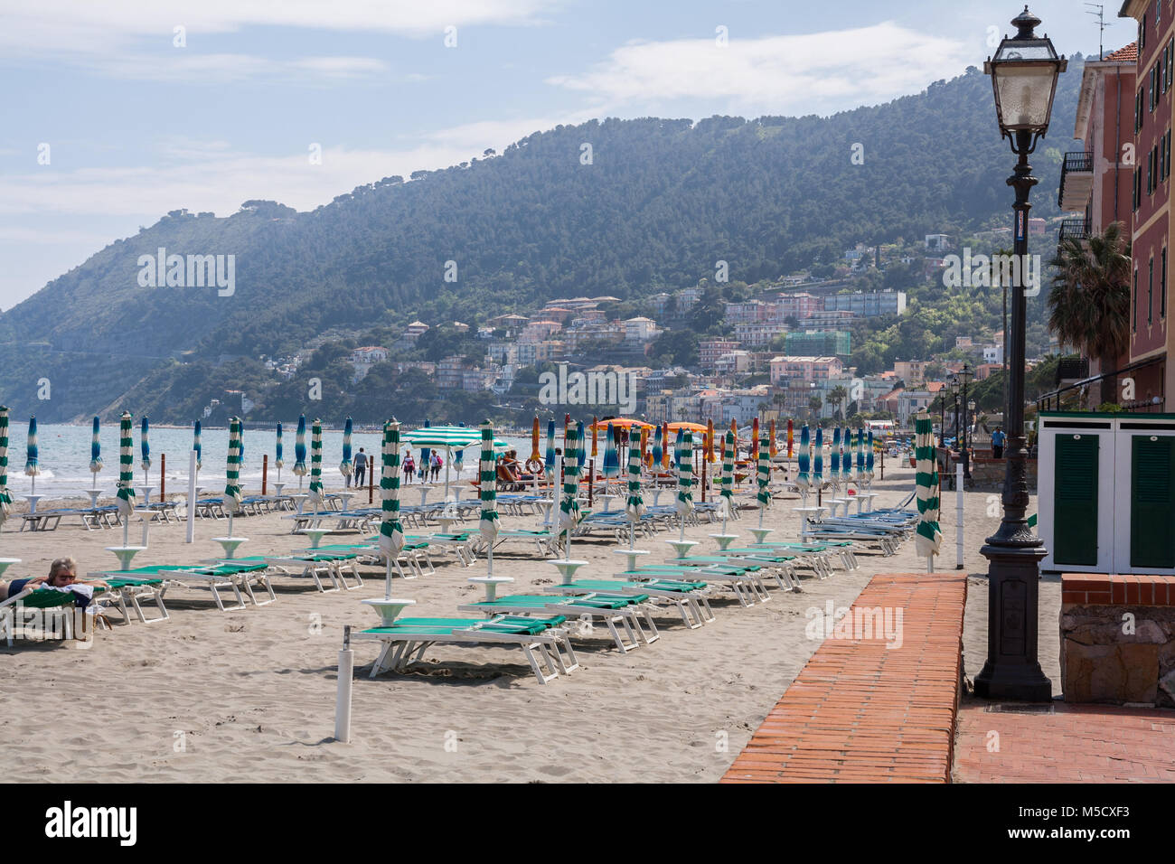 The promenade of Laigueglia, Mar Ligure, Savona, Liguria, Italy Stock ...