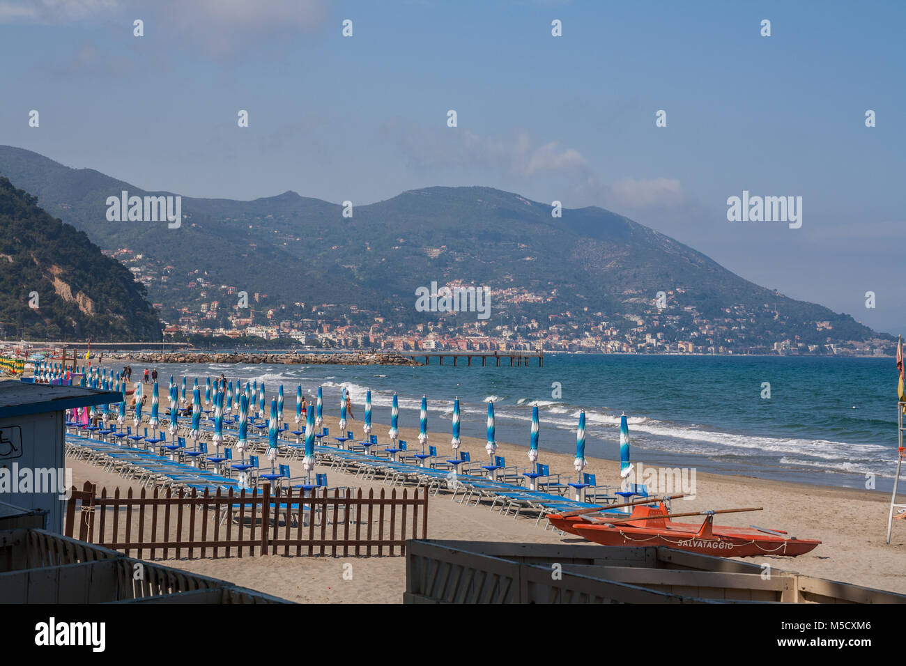 The promenade of Laigueglia, Mar Ligure, Savona, Liguria, Italy Stock ...