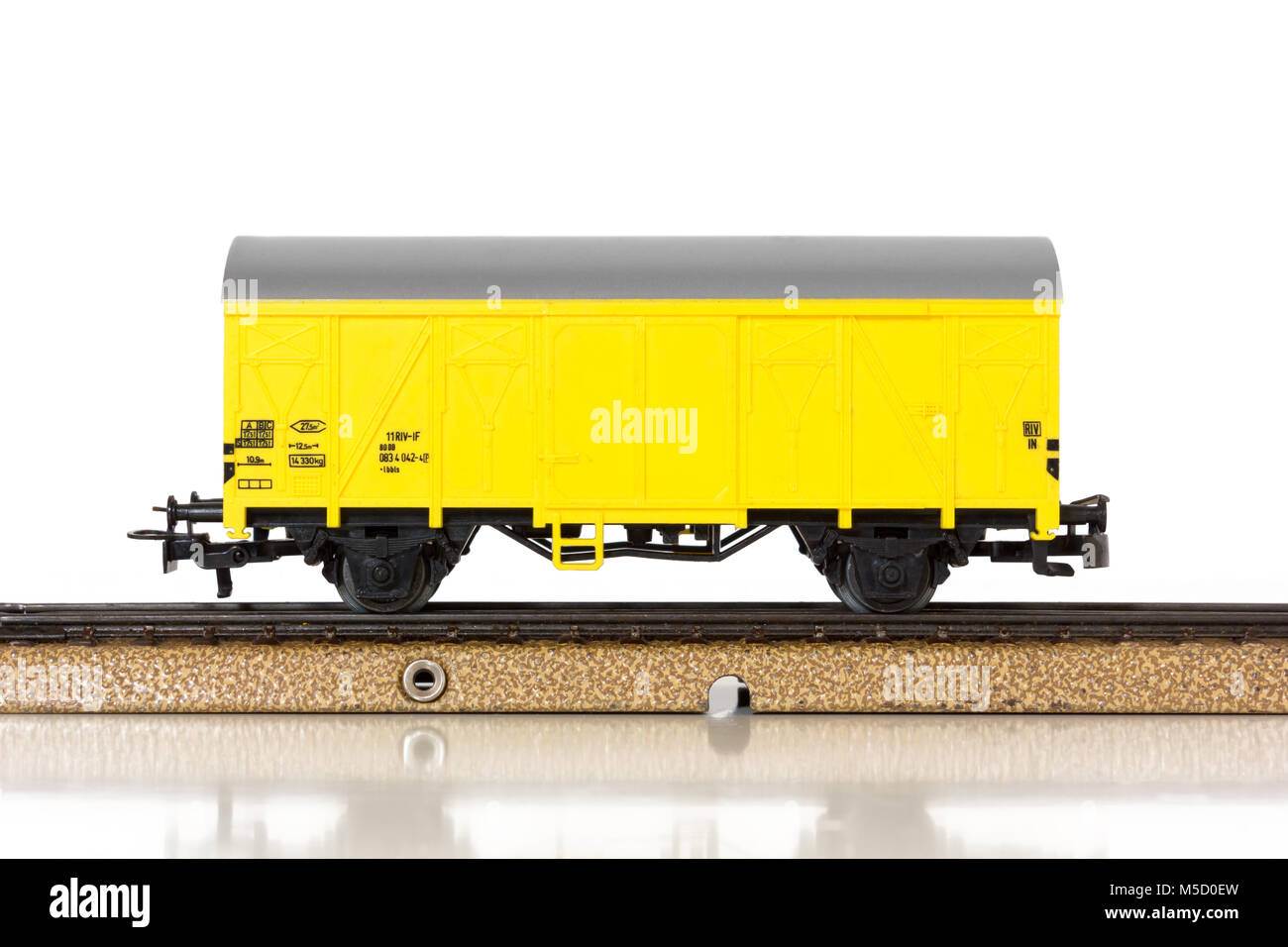 Old boxcar hi-res stock photography and images - Alamy