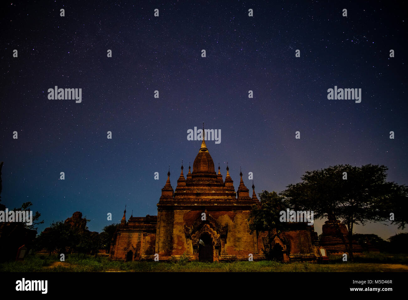 Buddhist pagoda night star hi-res stock photography and images - Alamy