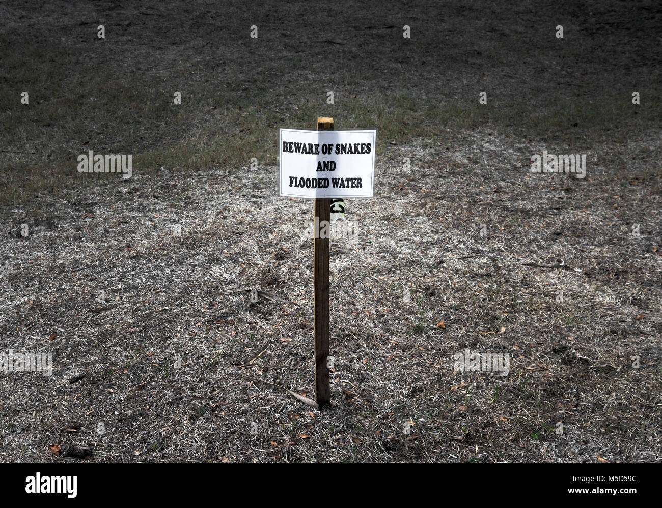 Beware of snakes sign hi-res stock photography and images - Alamy