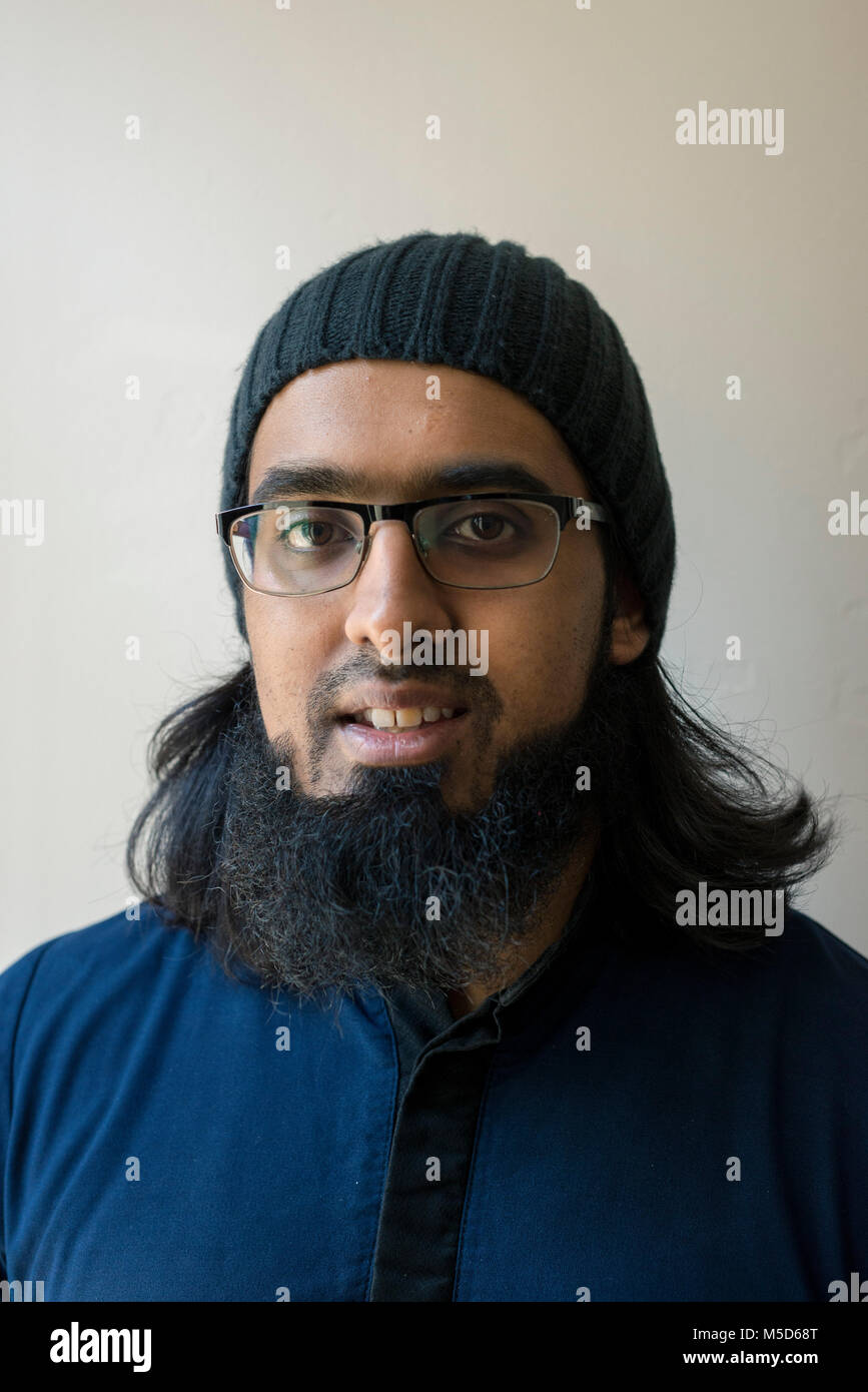 a muslim cleric stands in a mosque in brighton for a. portrait Stock ...