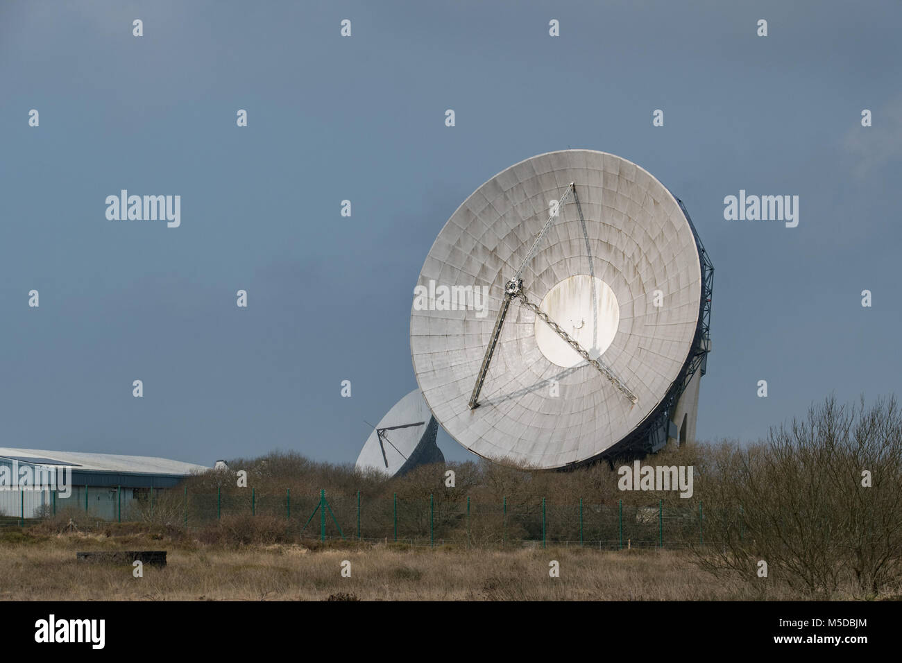 Satellite dish at goonhilly earth station cornwall england uk hi-res ...