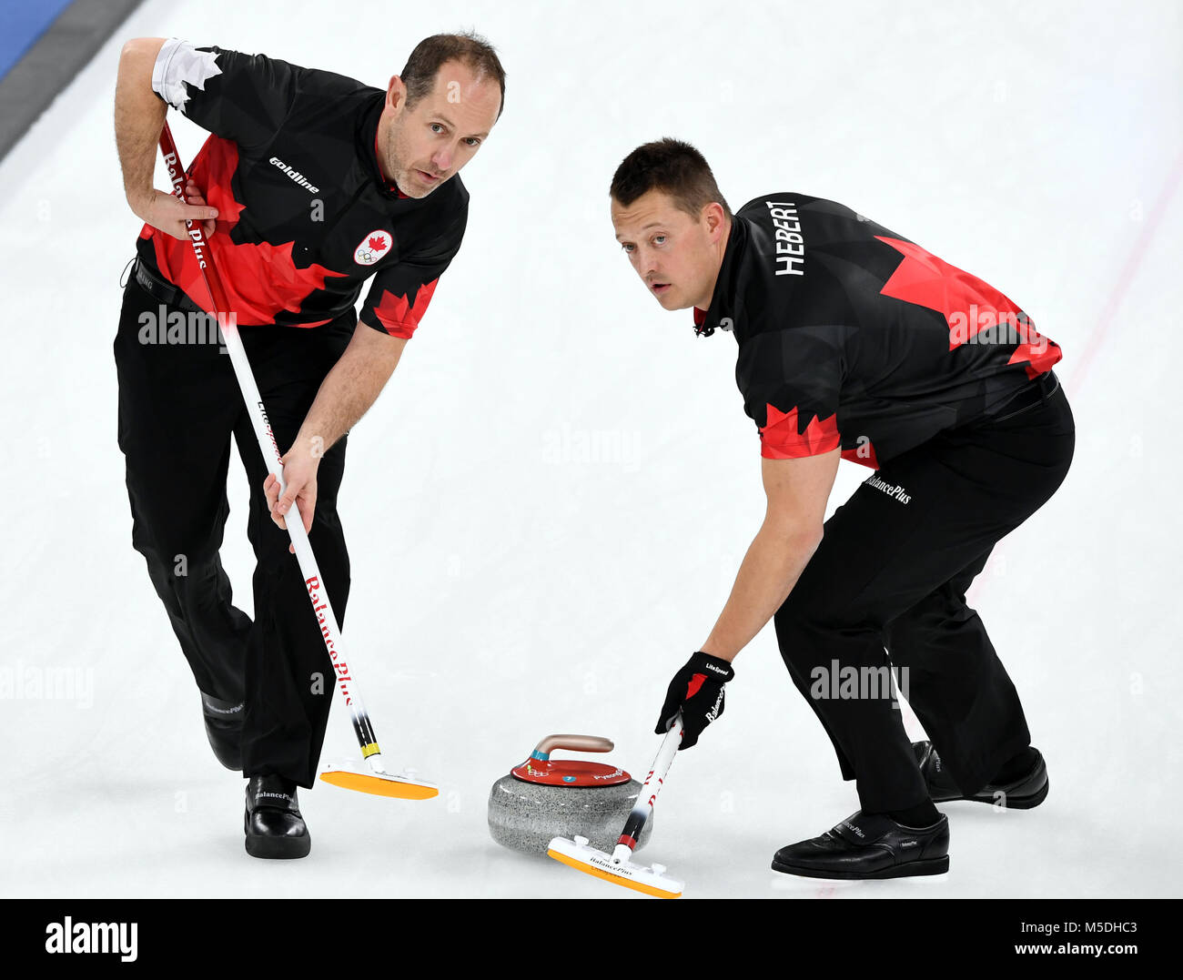 Pyeongchang, South Korea. 22nd Feb, 2018. Brent Laing (L) and Ben ...