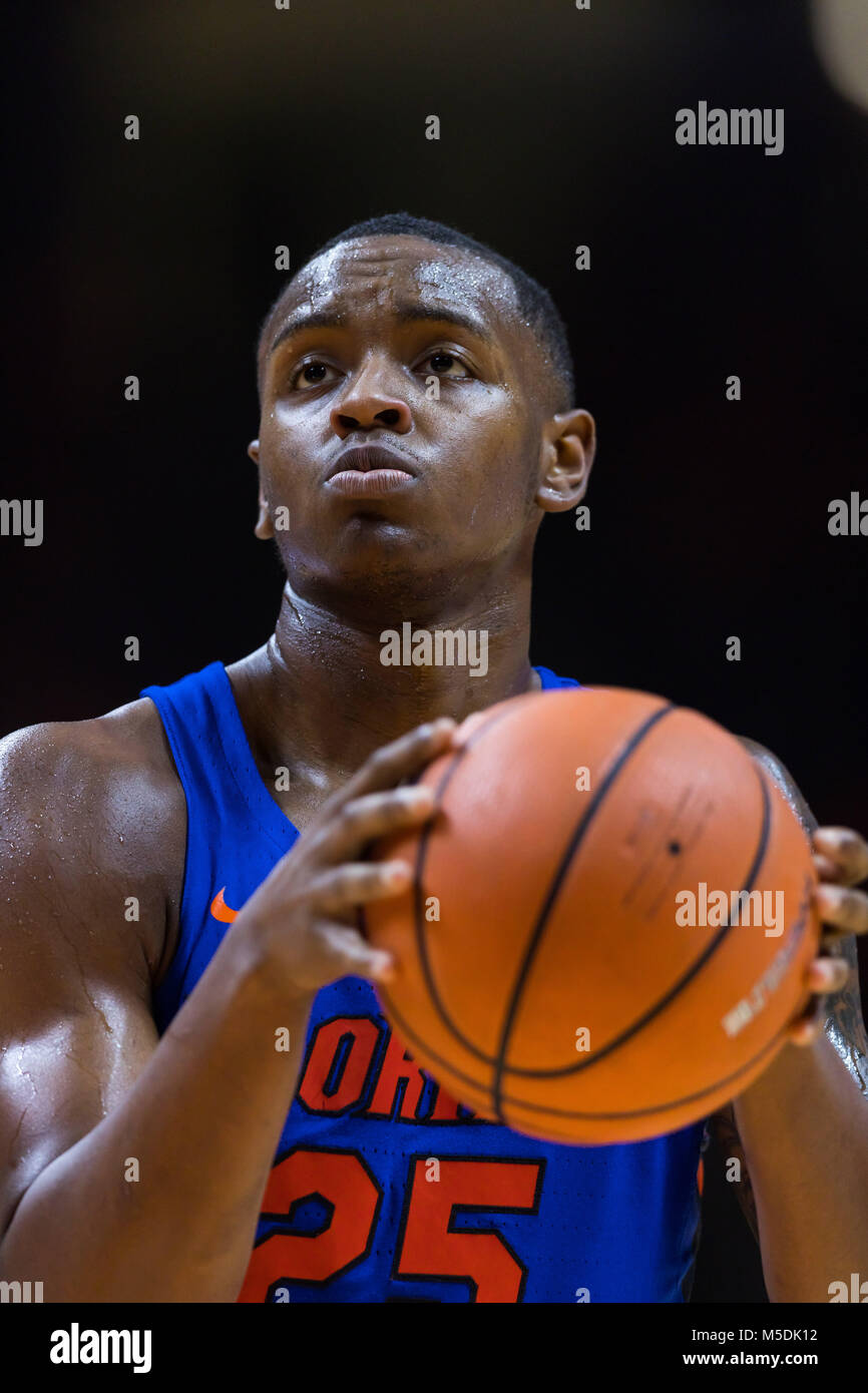 February 21, 2018: Keith Stone #25 of the Florida Gators shoots a free ...