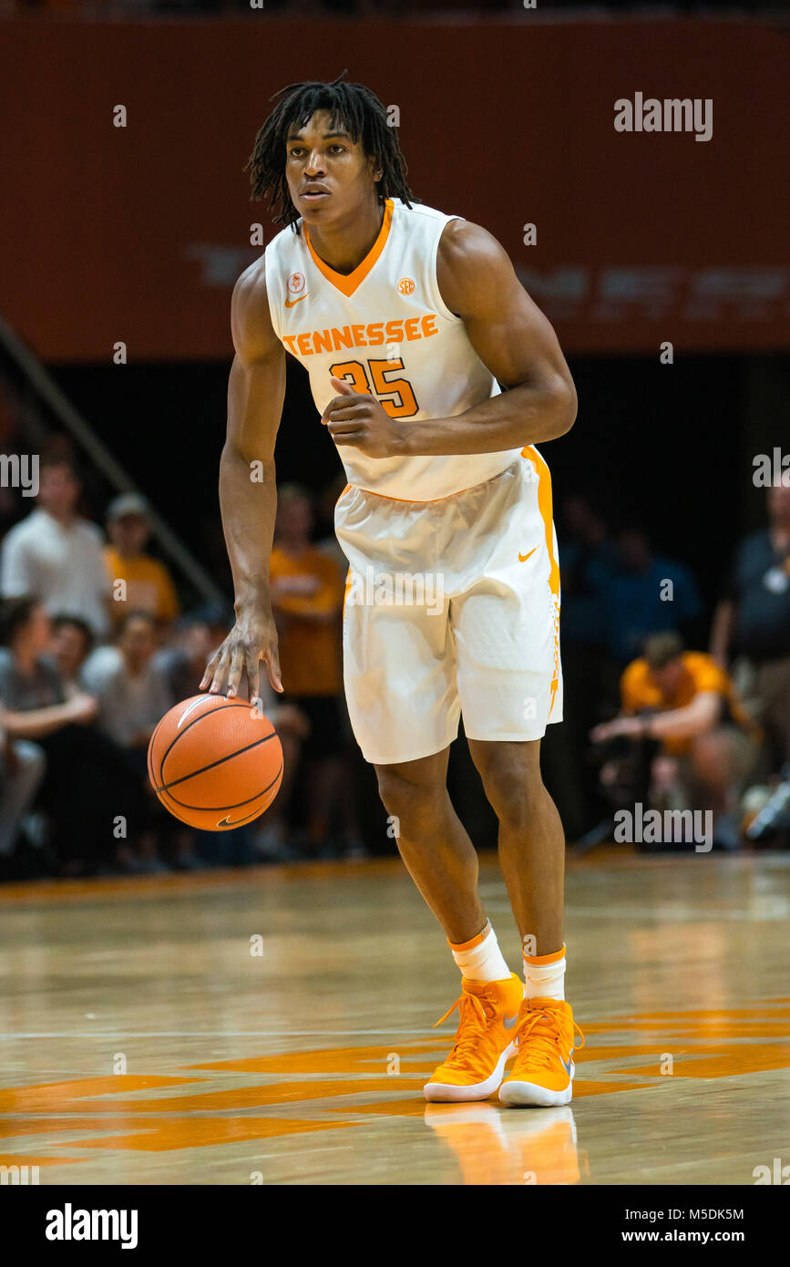 Brings the ball up court hi-res stock photography and images - Alamy