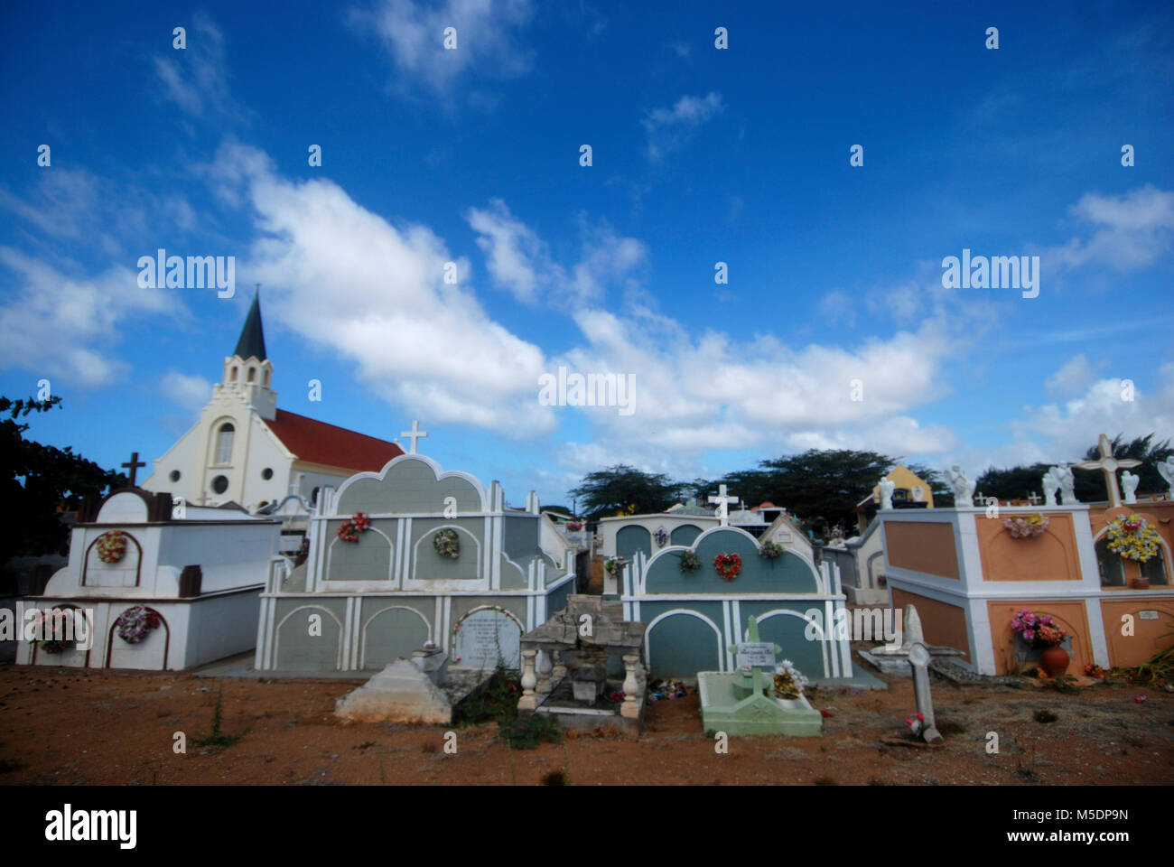 Above ground aruban cemetery hi-res stock photography and images - Alamy