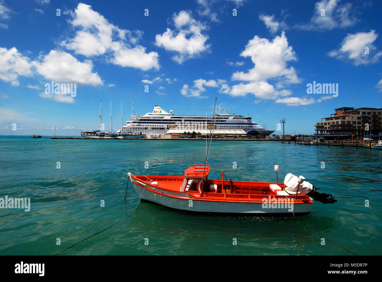Boat and ship in Aruba Stock Photo - Alamy