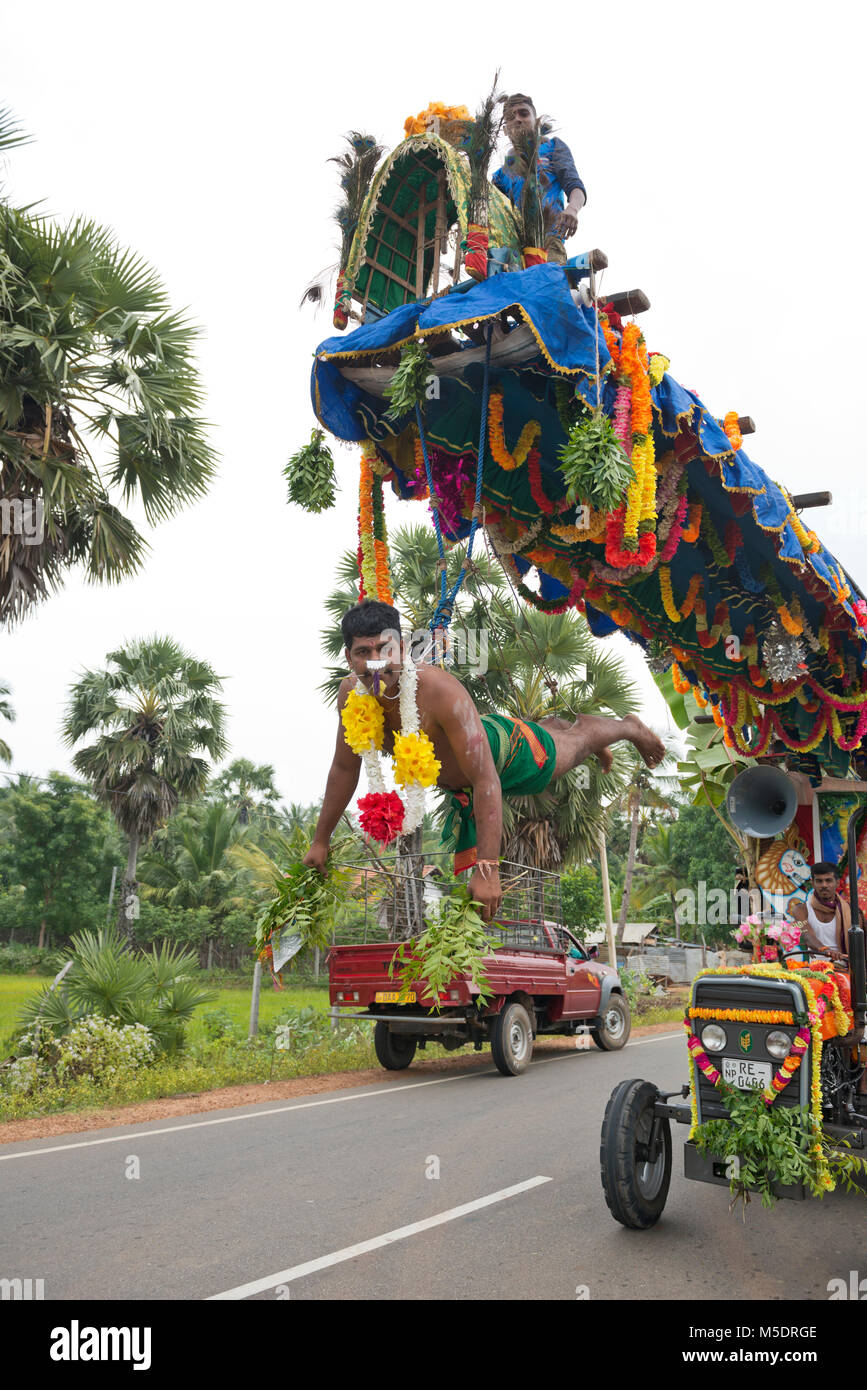 Sri Lanka, Region Mullaitivu, Asia, hindu procession Stock Photo - Alamy