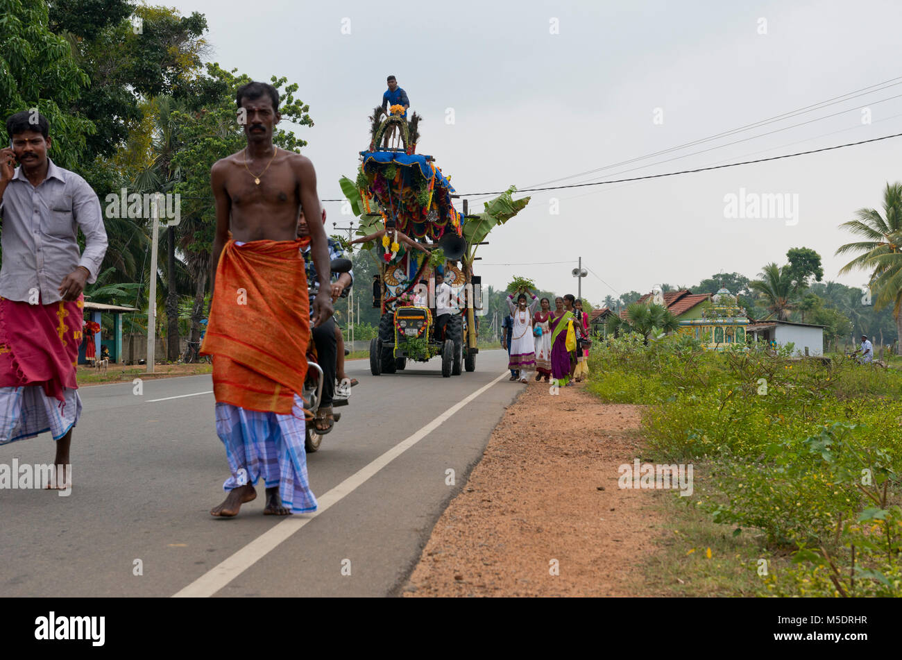 Sri Lanka, Region Mullaitivu, Asia, hindu procession Stock Photo - Alamy