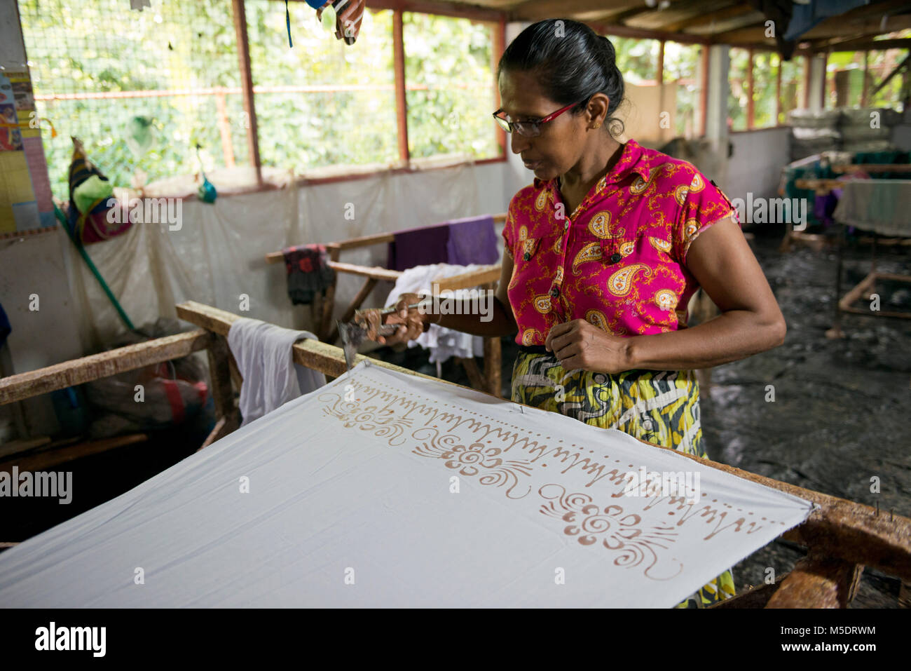 Sri lanka batik hi-res stock photography and images - Alamy
