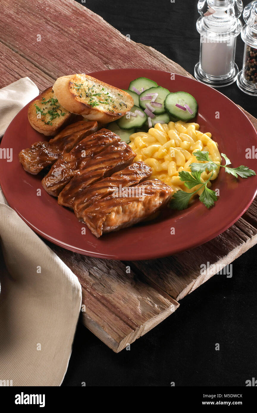 Garlic short ribs hi-res stock photography and images - Alamy