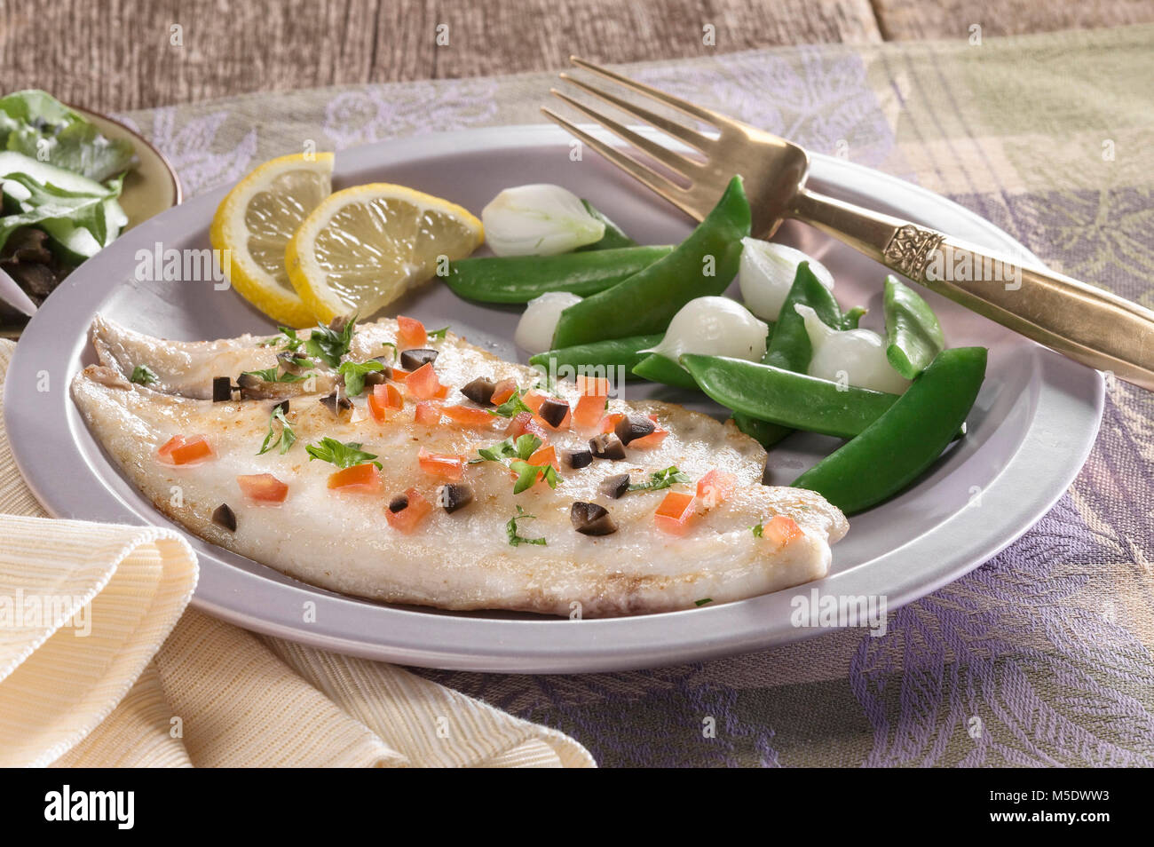 Talapia fillets hi-res stock photography and images - Alamy