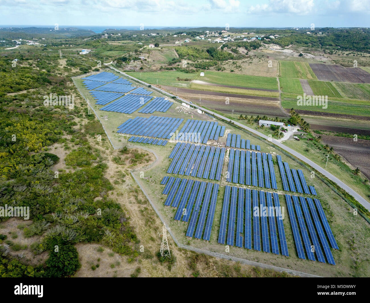 Solar installation hi-res stock photography and images - Alamy