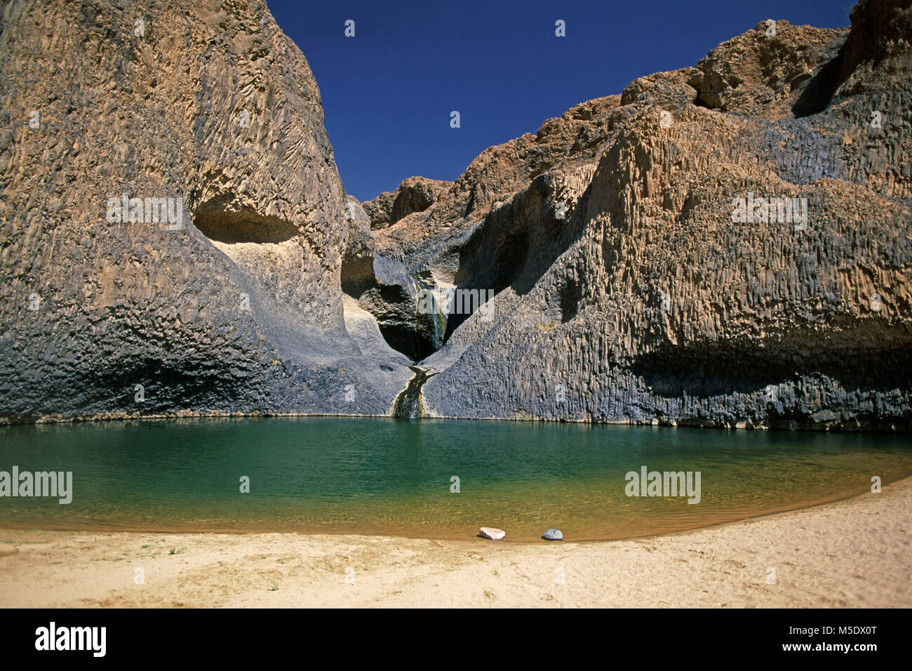 Guelta hi-res stock photography and images - Alamy