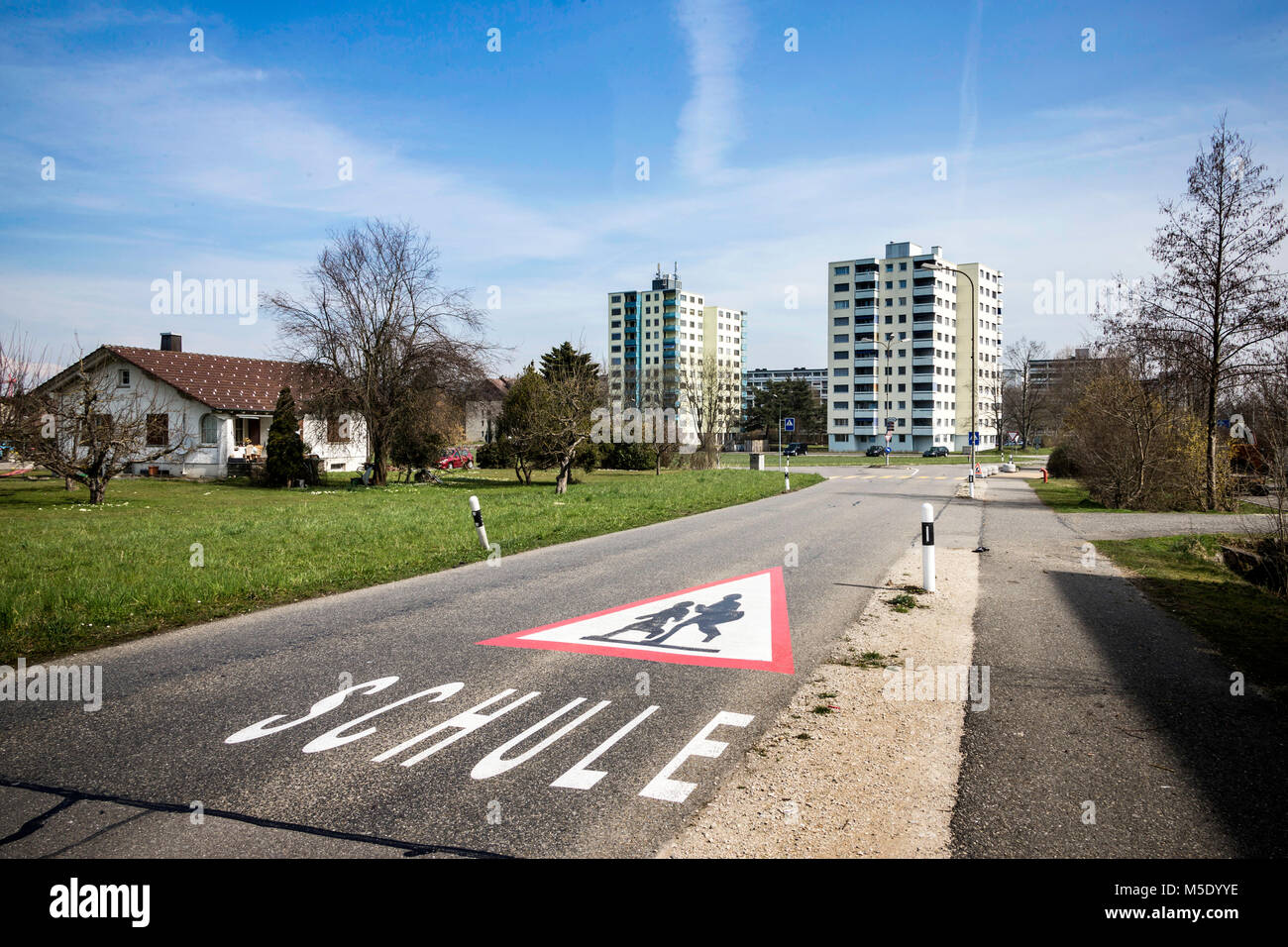 Street, mark, street mark, school, single-family dwelling, housing ...