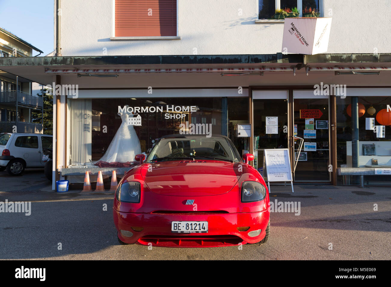 Car, Red, Mormons, Mormon's store, store Stock Photo - Alamy