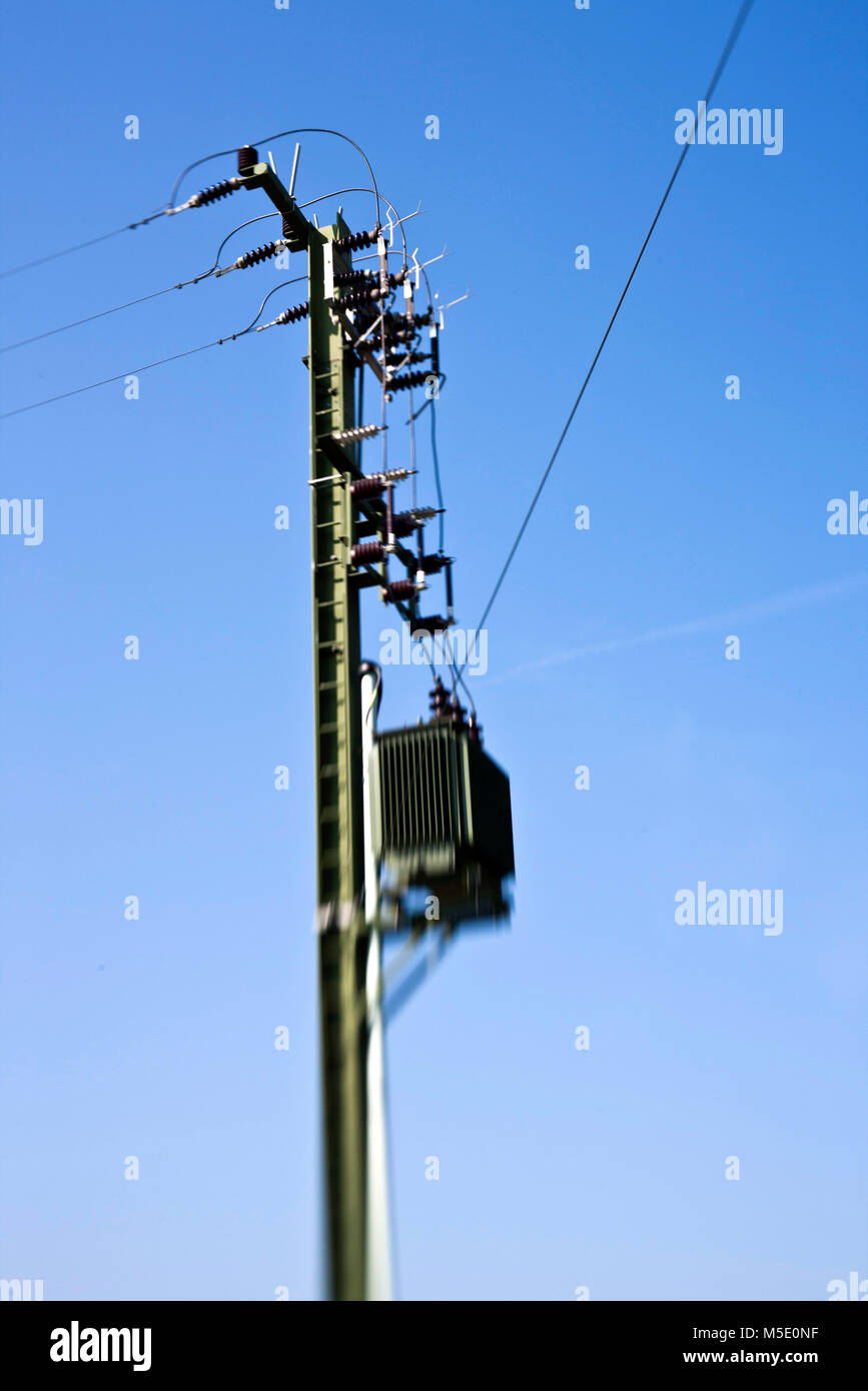 Tension mast hi-res stock photography and images - Alamy