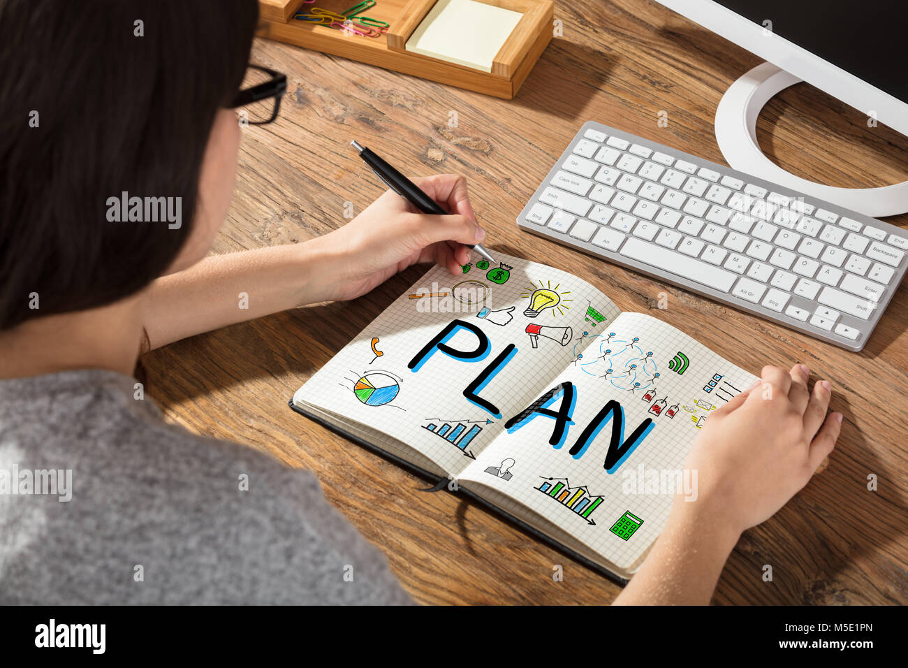 Chart graph book hi-res stock photography and images - Alamy