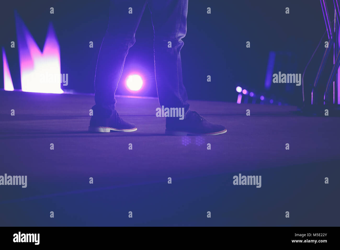 Stage walk concert hi-res stock photography and images - Alamy