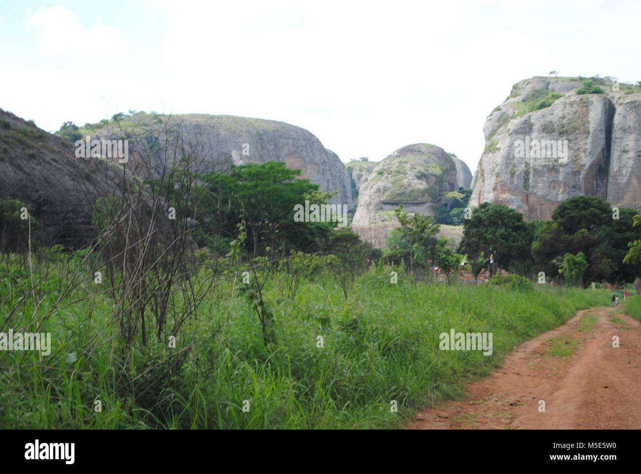 The Pungo Andongo Black Rocks are located in the municipality of Kacuso ...