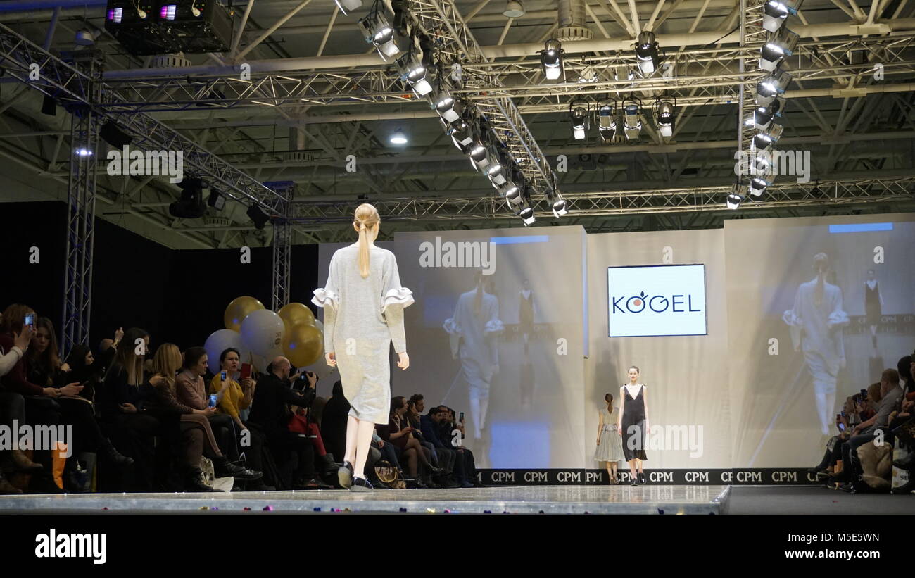 Catwalk model show in Moscow Stock Photo - Alamy