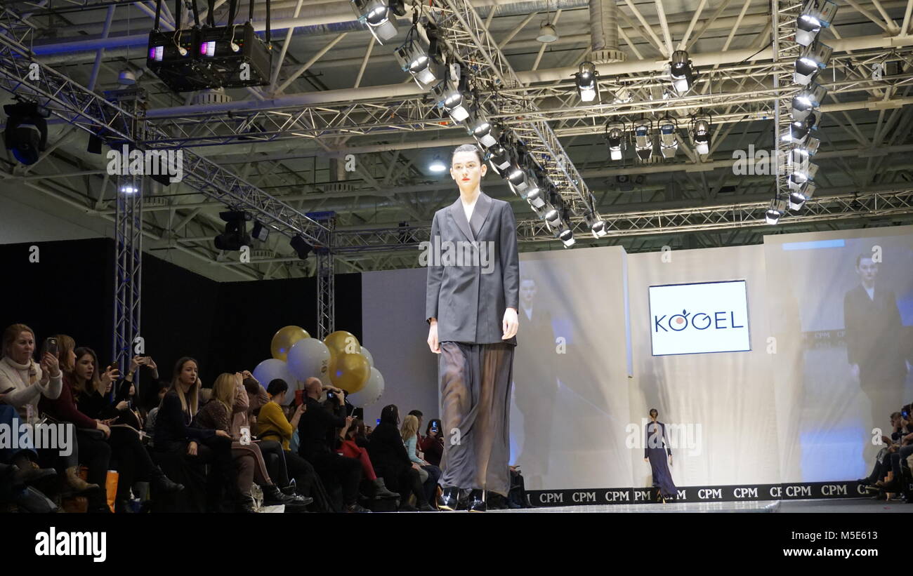 Catwalk model show in Moscow Stock Photo - Alamy
