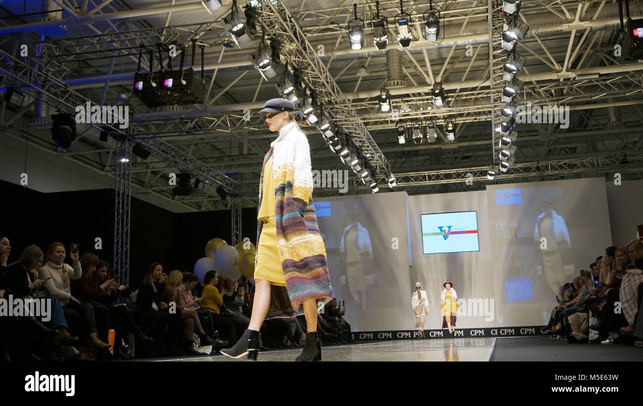 Catwalk model show in Moscow Stock Photo - Alamy