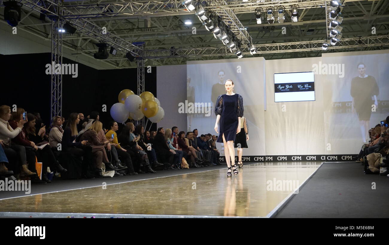 Catwalk model show in Moscow Stock Photo - Alamy