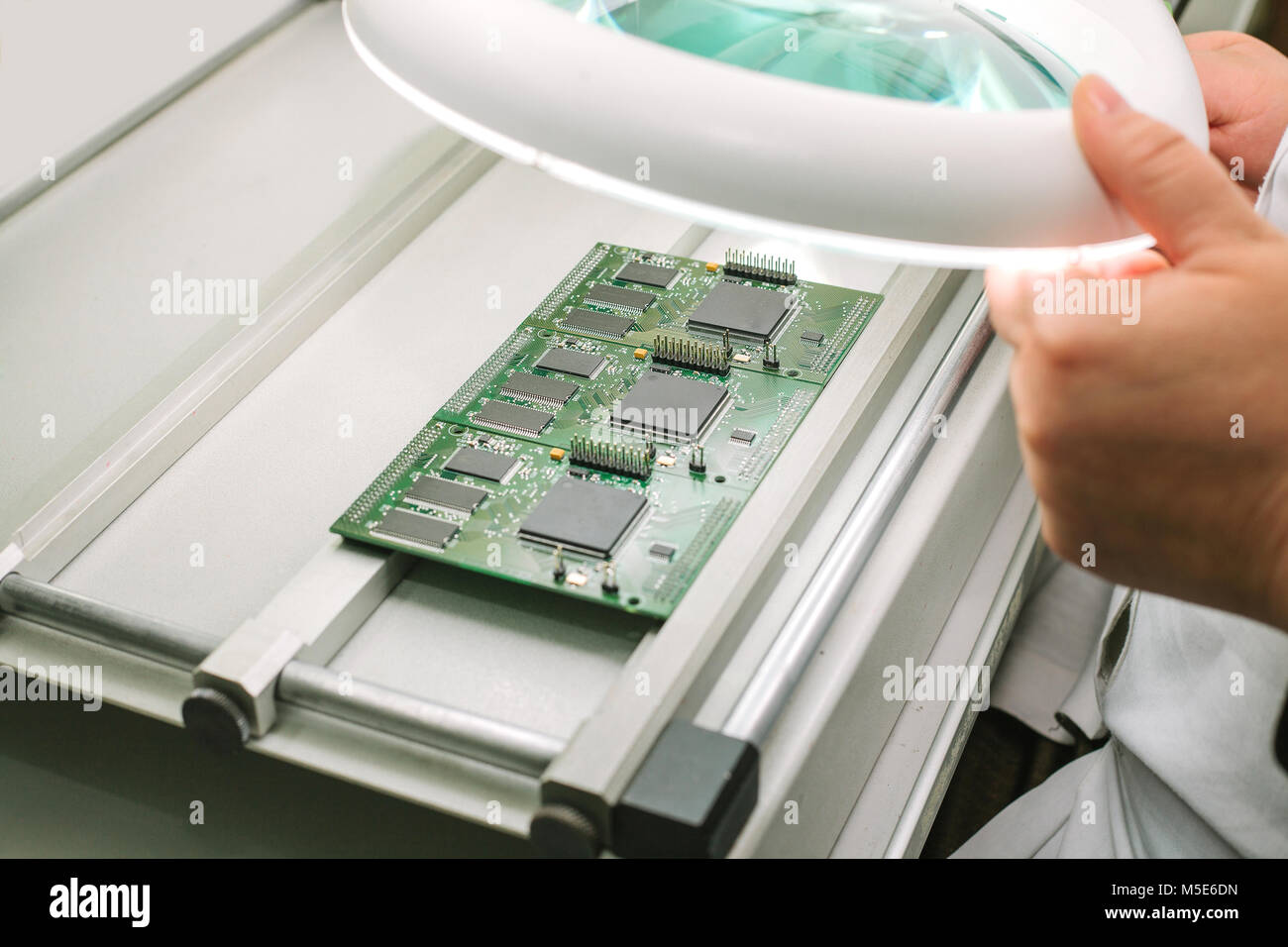 Chip manufacturing process hi-res stock photography and images - Alamy