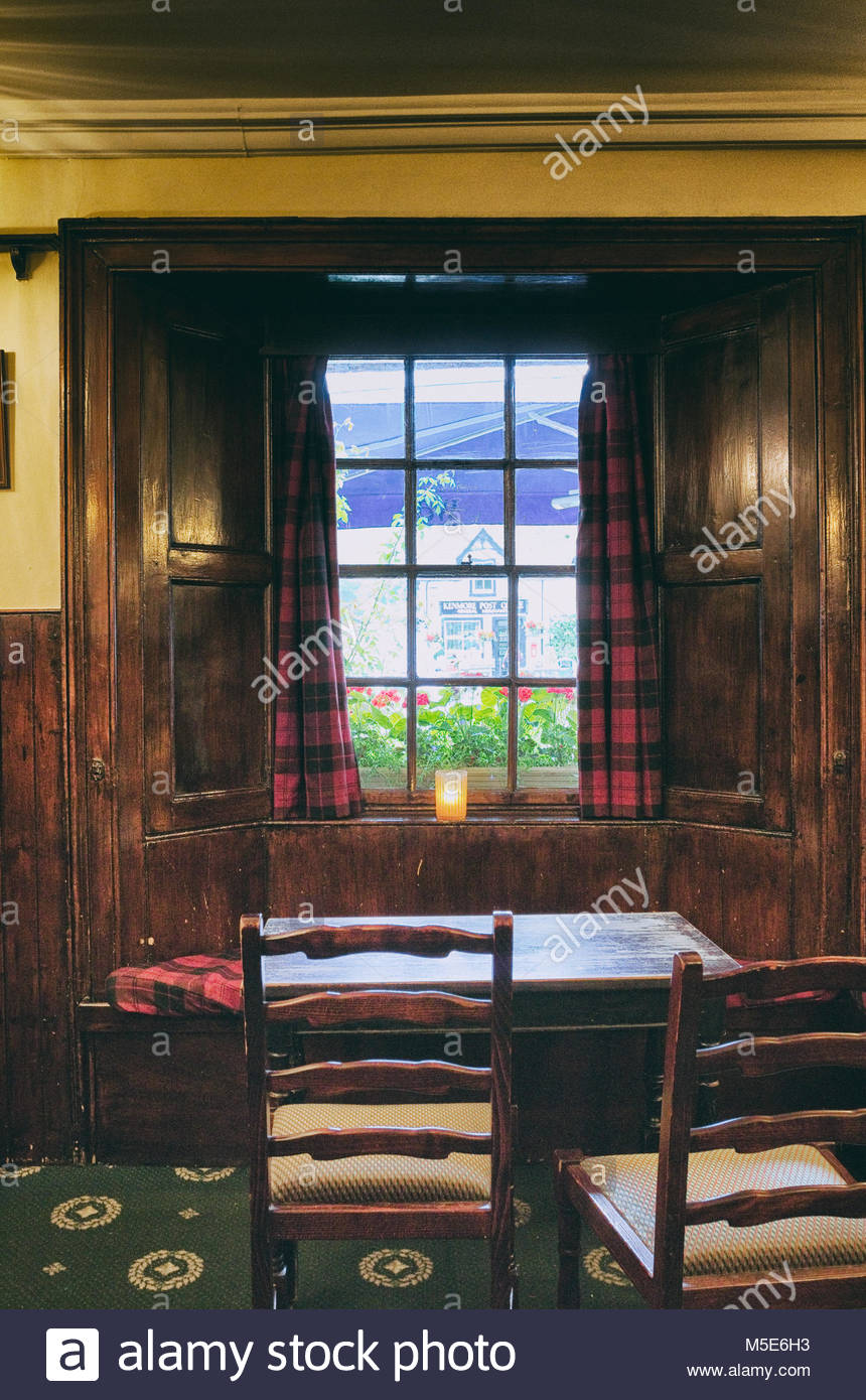 Scottish Pub Interior Stock Photos & Scottish Pub Interior Stock Images ...