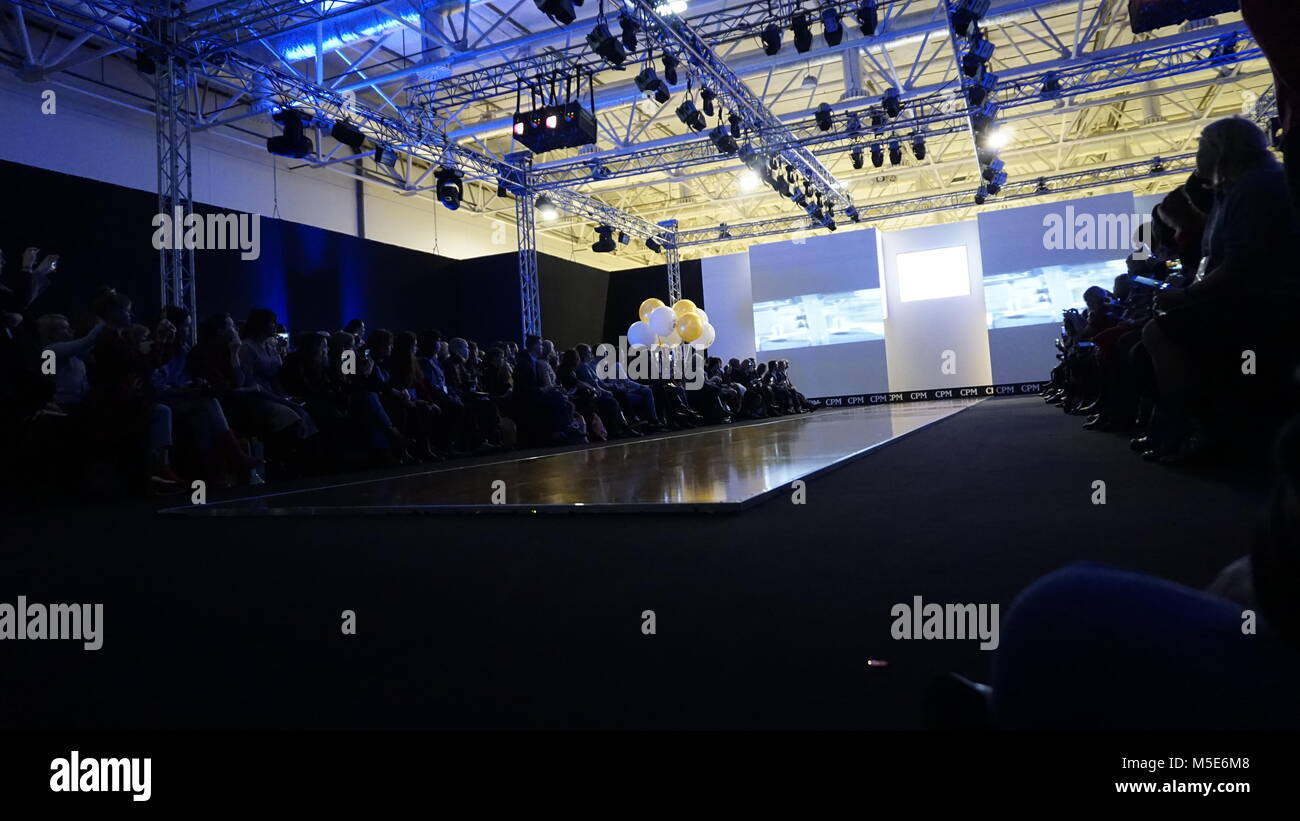 Catwalk model show in Moscow Stock Photo - Alamy