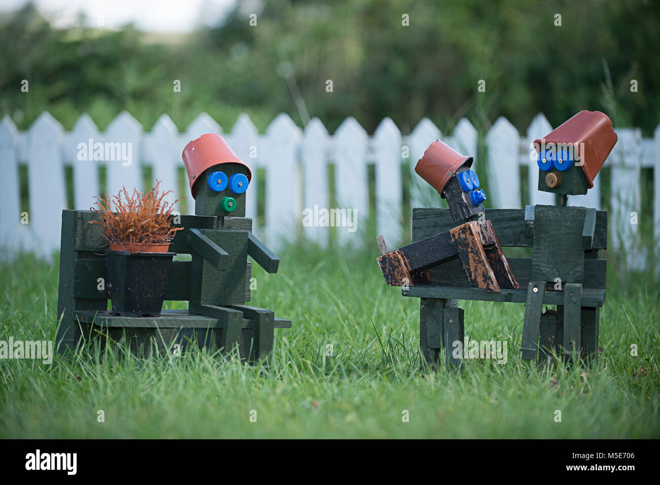 Bill and ben flower pot men hi-res stock photography and images - Alamy