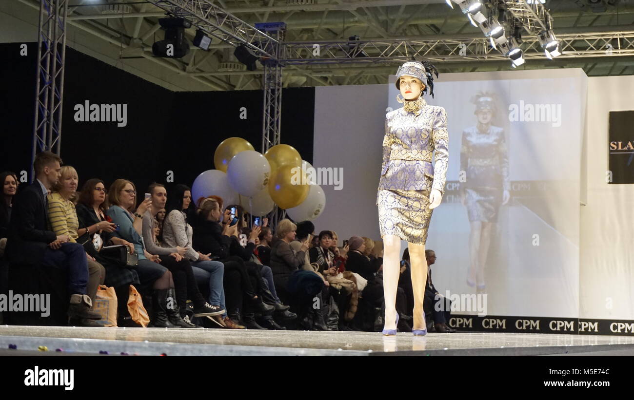 Catwalk model show in Moscow Stock Photo - Alamy