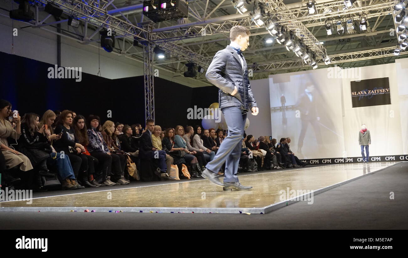 Catwalk model show in Moscow Stock Photo - Alamy
