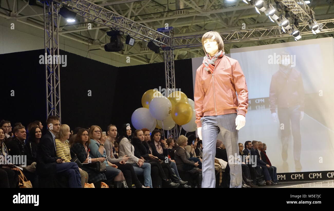 Catwalk model show in Moscow Stock Photo - Alamy
