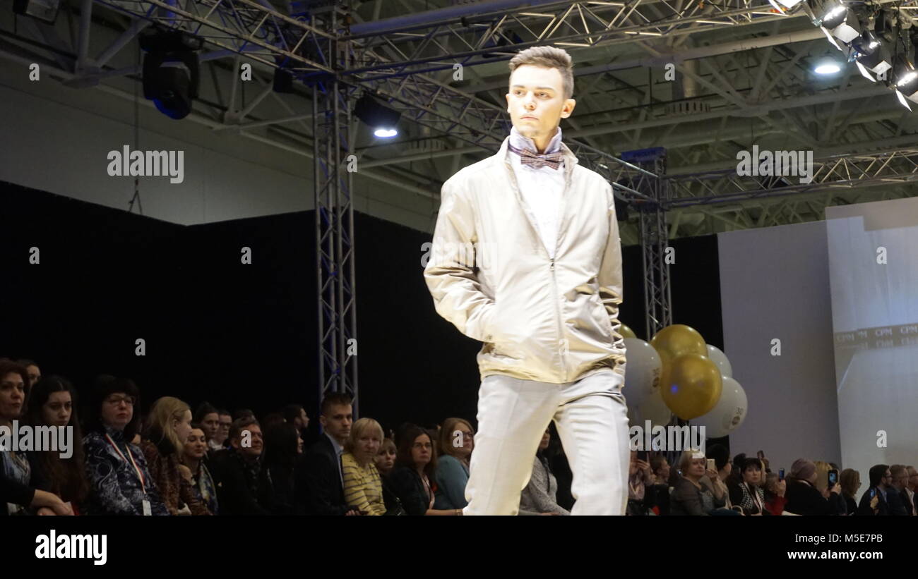 Catwalk model show in Moscow Stock Photo - Alamy