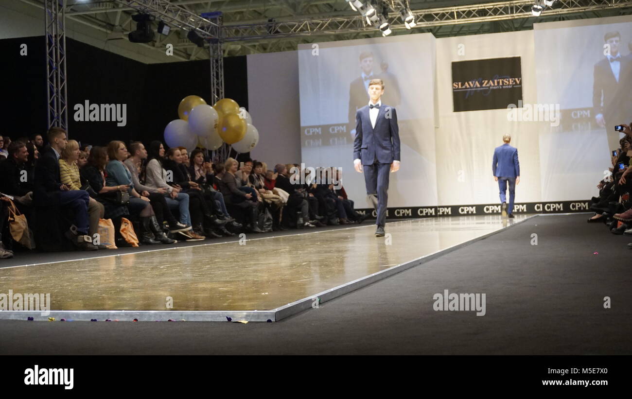 Catwalk model show in Moscow Stock Photo - Alamy