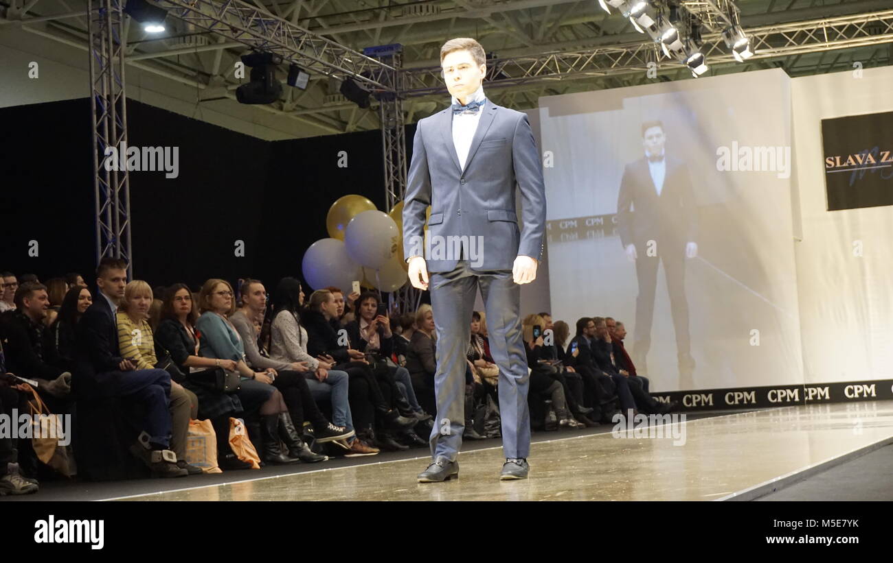 Catwalk model show in Moscow Stock Photo - Alamy