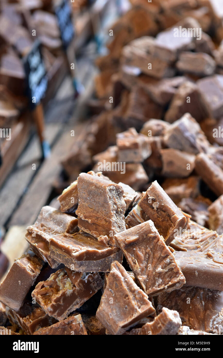 Sticky fudge hi-res stock photography and images - Alamy