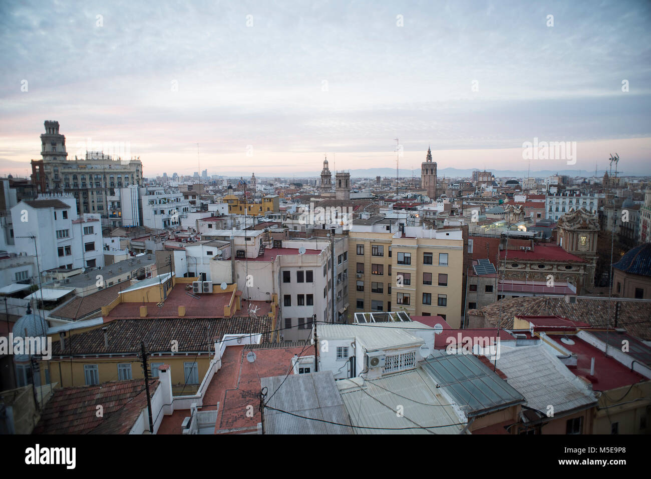 Valencias skyline hi-res stock photography and images - Alamy