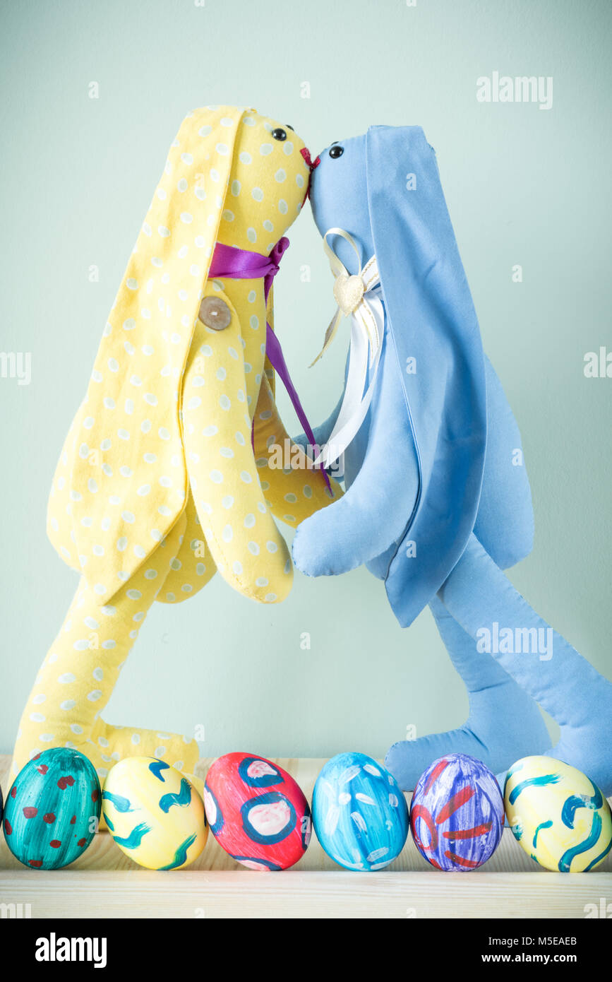 Two easter wooden bunnies hi-res stock photography and images - Alamy