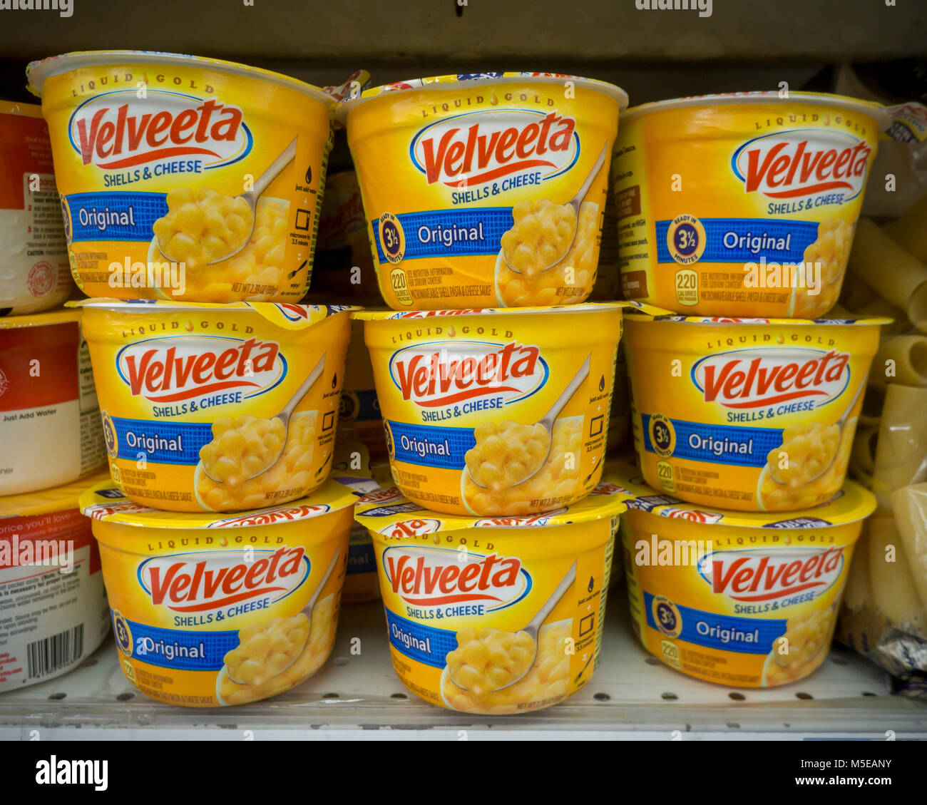 Velveeta cheese products hi-res stock photography and images - Alamy