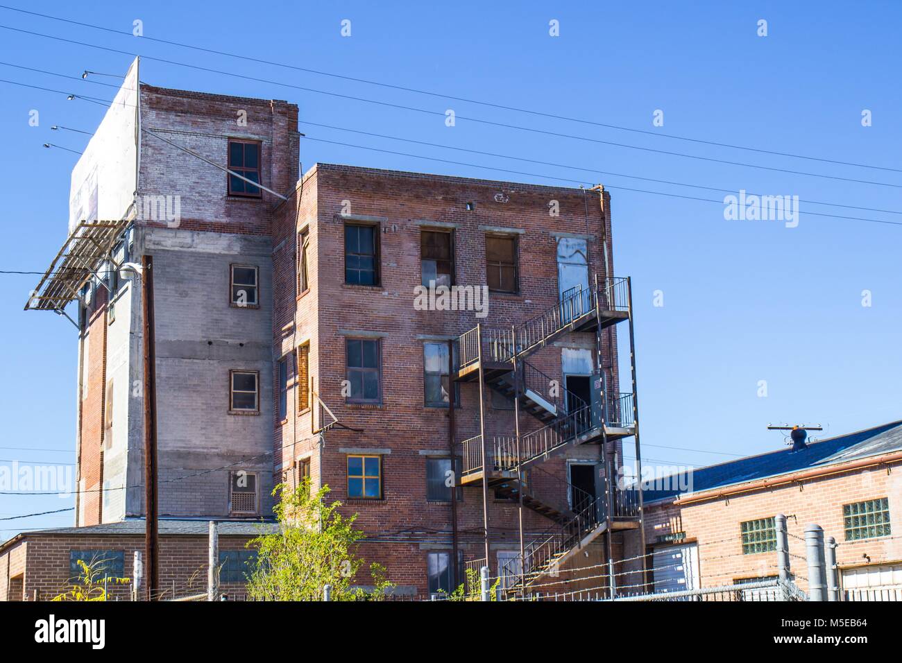 Vintage Multi Story Vacant Brick Buildings Stock Photo - Alamy