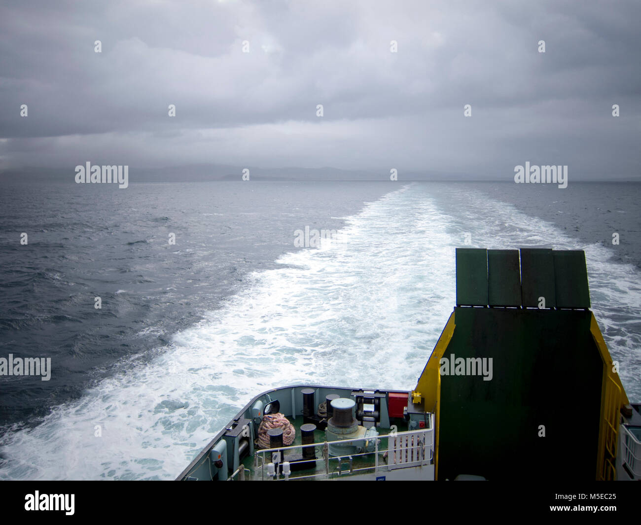 Outer hebrides ferry crossing hi-res stock photography and images - Alamy