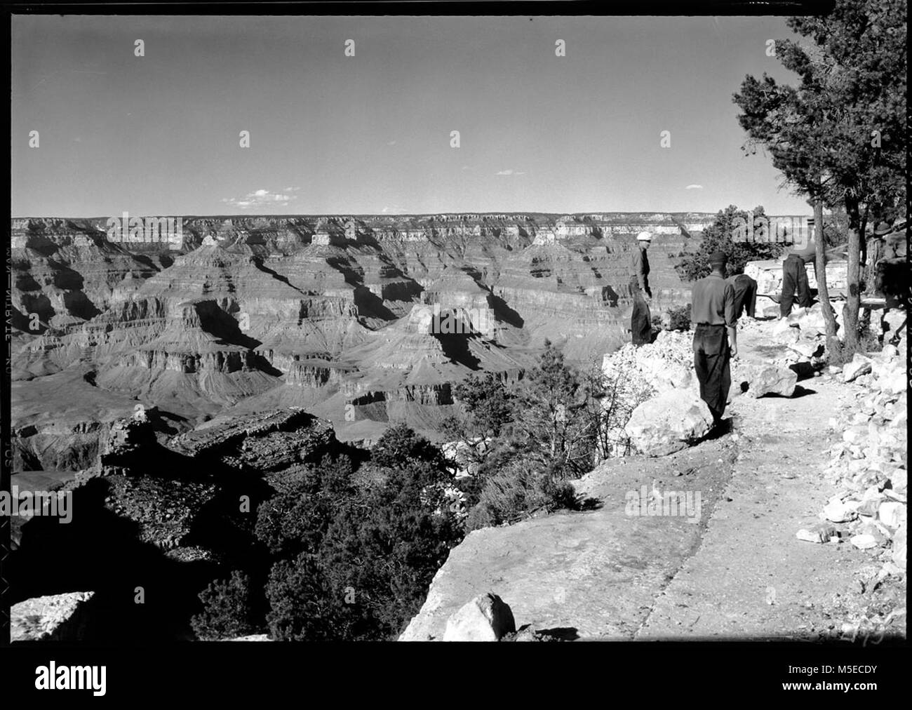 Grand Canyon Village Viewpoints CCC ENROLEES BEGIN CONSTRUCTION OF A ...