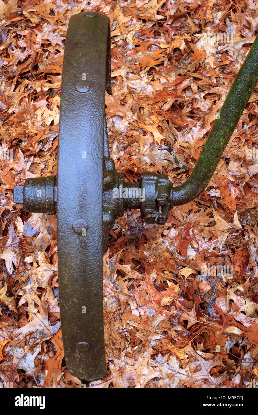 Rusty metal and nature Stock Photo - Alamy