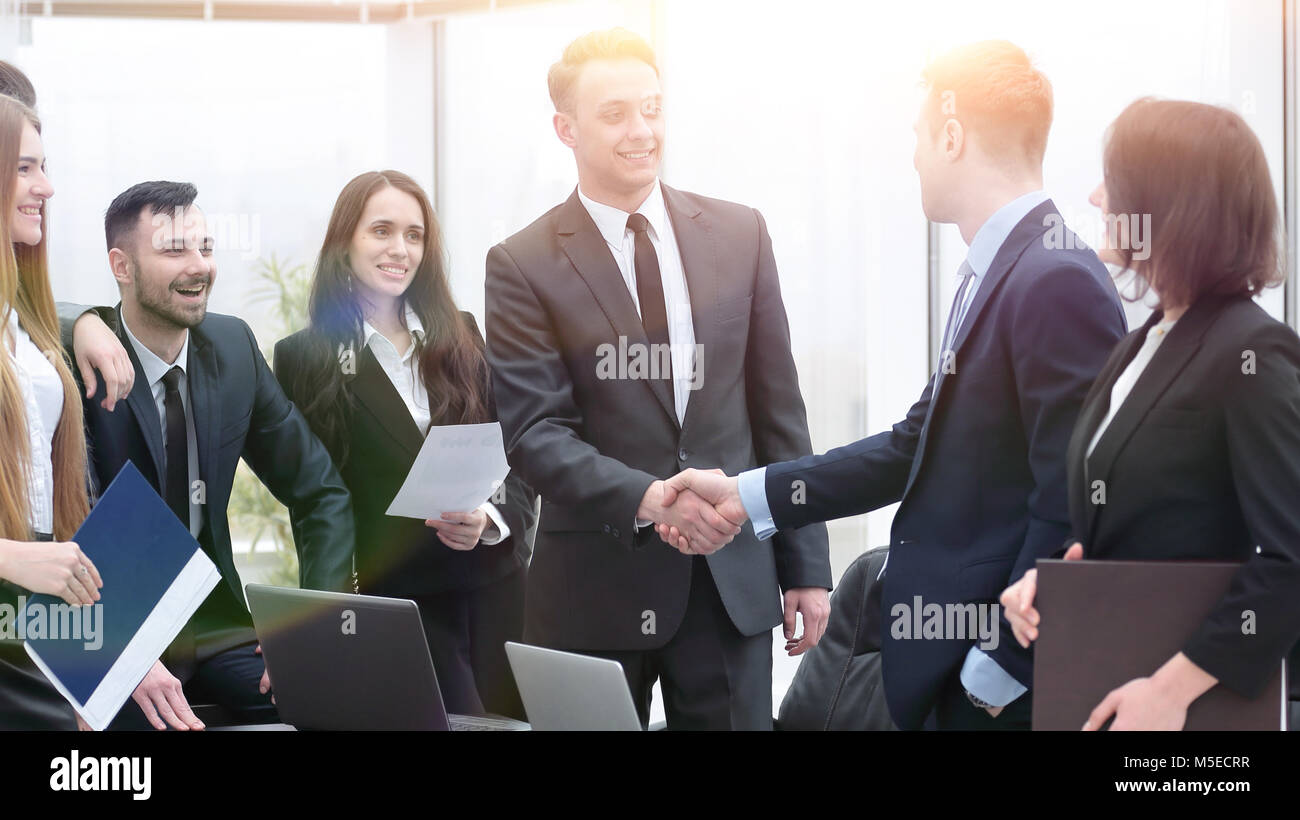 handshake business partners at a meeting in the office Stock Photo - Alamy