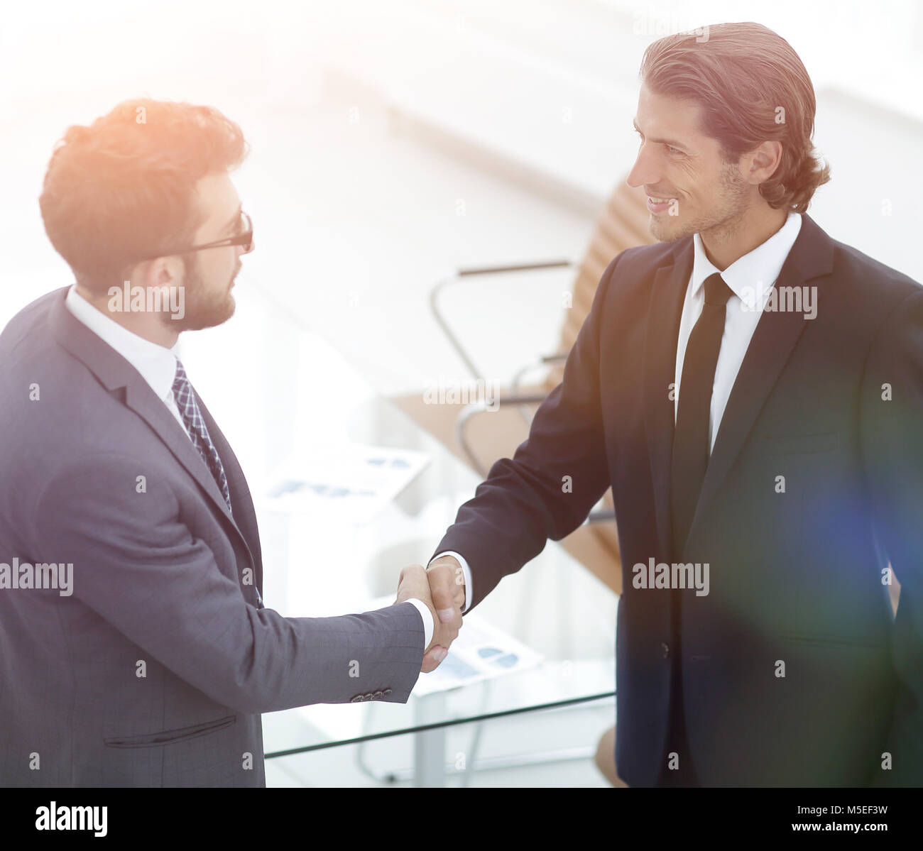 concept of partnership.handshake business people Stock Photo - Alamy