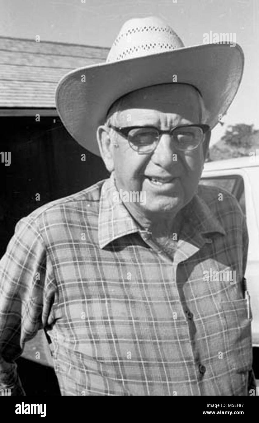 Grand Canyon Ranger John Riffey PORTRAIT OF LONG-TERM TUWEEP RANGER ...